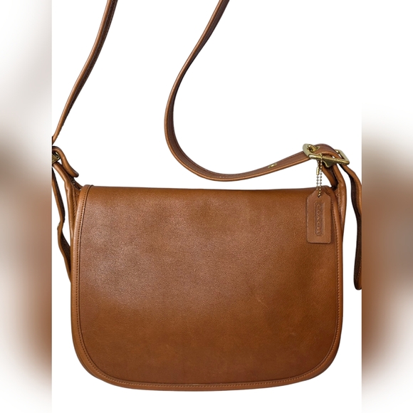 Bags | Vintage Coach Patricia Legacy 9951 Messenger Bag British Tan ...